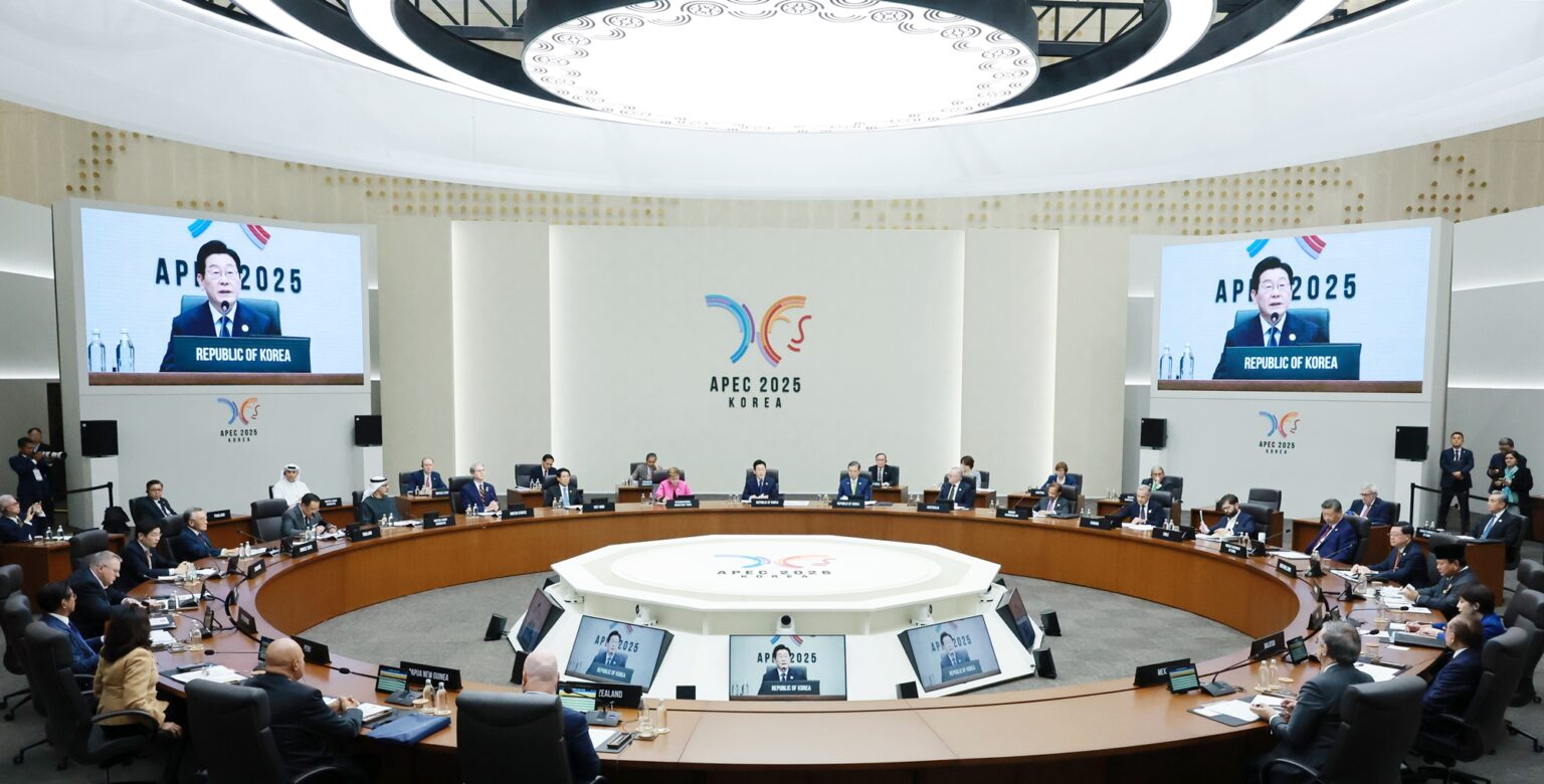 Dicolor Powers 2025 APEC Summit As Exclusive LED Display Partner | Dicolor
